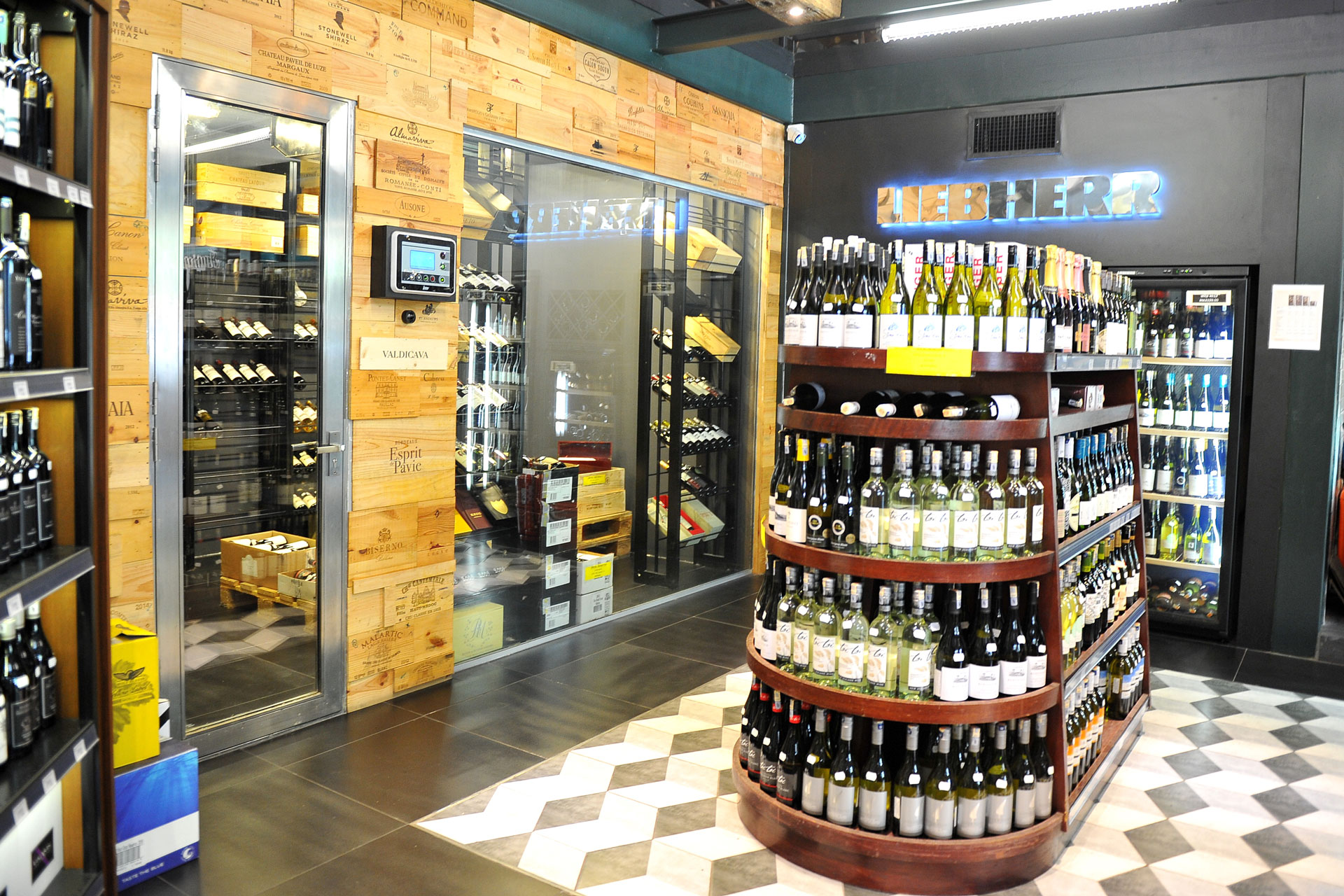 About Us – Cellar 18 | Fine Wine & Food